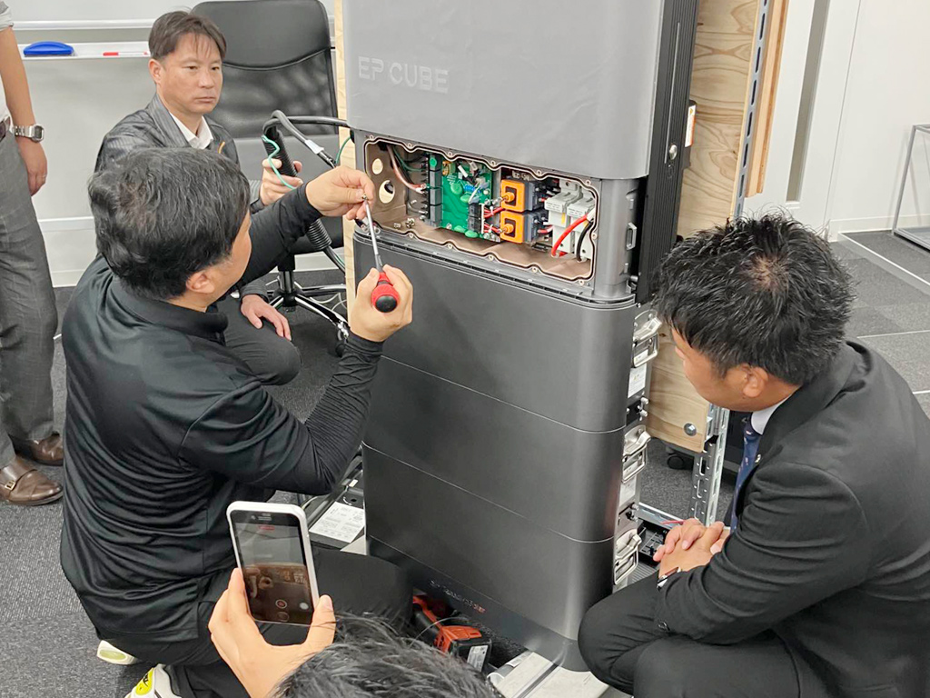 EP CUBE研修を行いました | エスコシステムズ